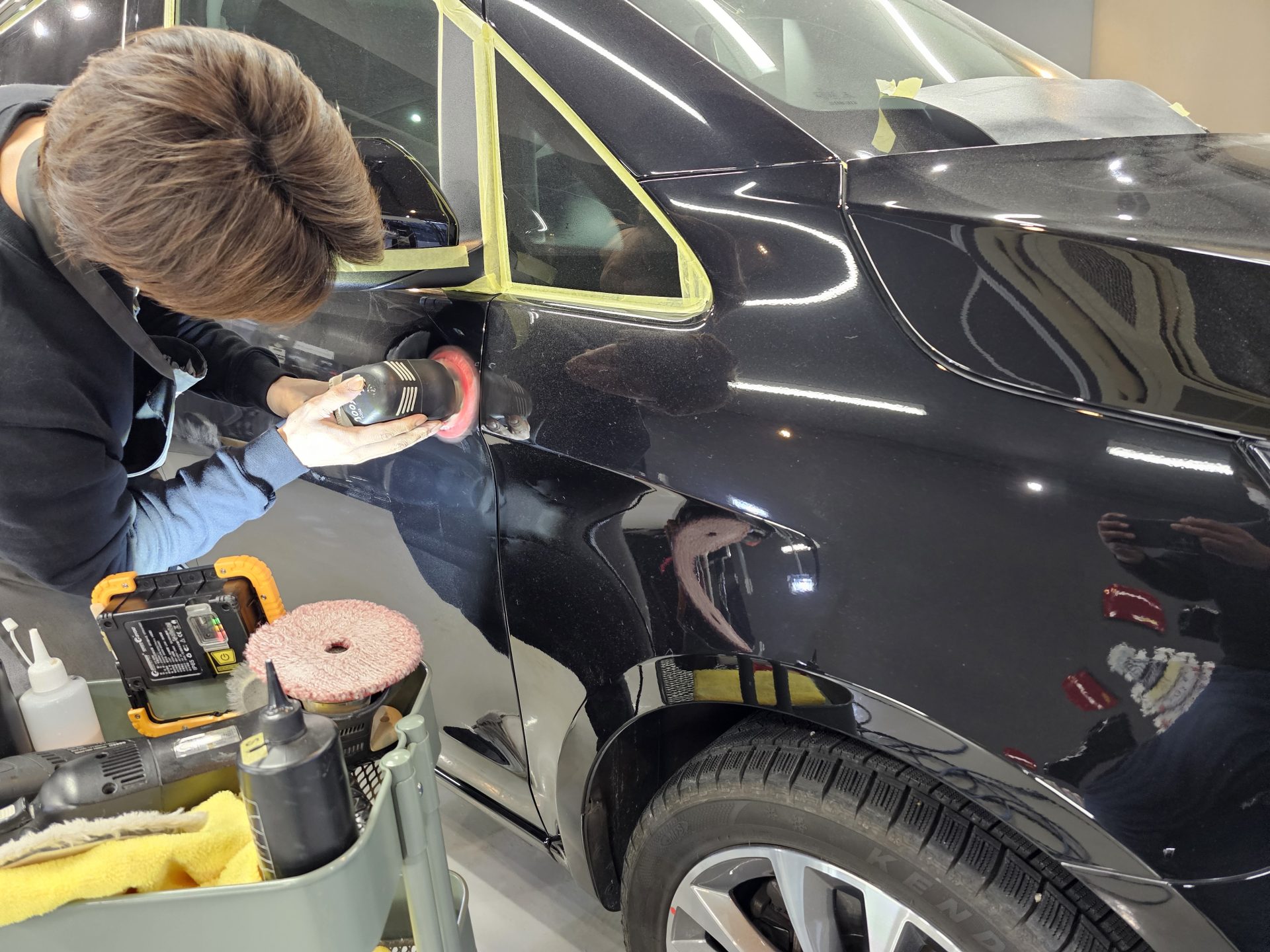 2023年式メルセデスベンツV200d 4Cプレミアムガラスコーティング・窓ガラス全面コーティング施工 横浜市磯子区 – 4C Detail ...