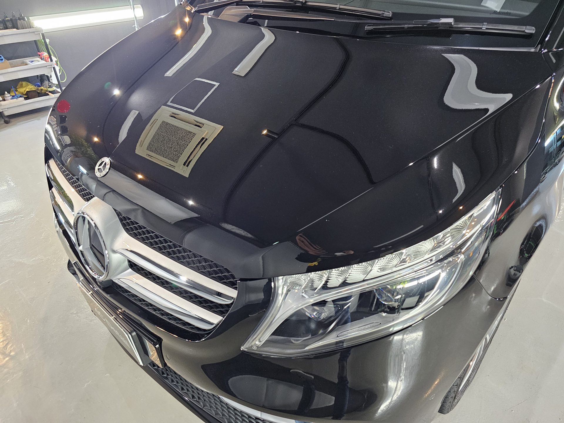 2023年式メルセデスベンツV200d 4Cプレミアムガラスコーティング・窓ガラス全面コーティング施工 横浜市磯子区 – 4C Detail ...